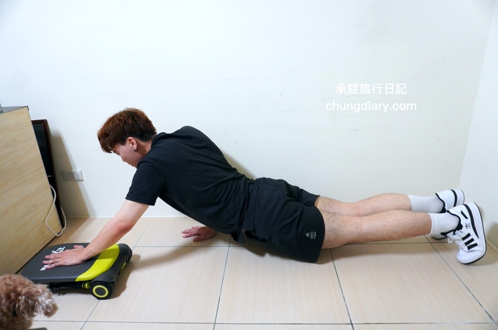 居家運動器材【Wonder Core Slide Fit 健身滑板】核心健身器材推薦，深蹲、捲腹、健腹輪一氣呵成！30 多種以上動作變化，針對 ...